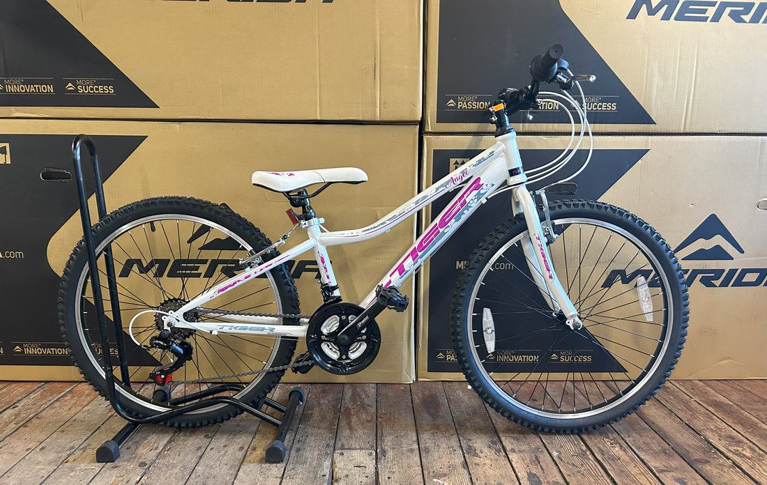 24" Tiger Angel White – Claudy Cycles